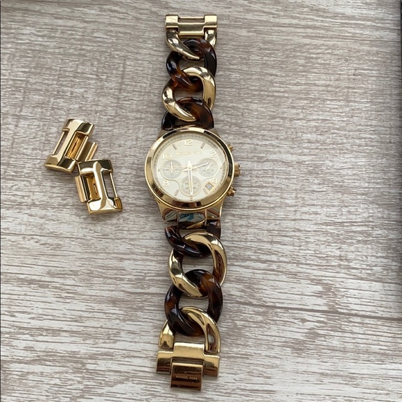 Michael Kors | Accessories | Authentic Michael Kors Womens Watch Mk4222 ...